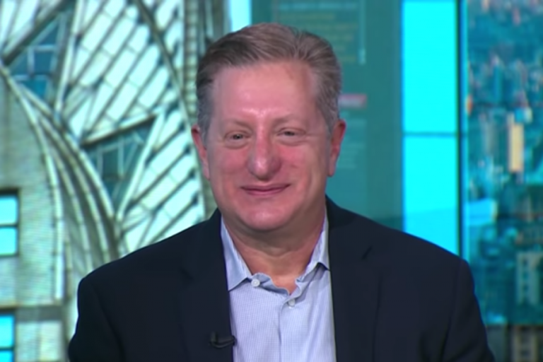 Muž, jenž předpověděl finanční krizi, čeká propad britských bank - Zlato.cz