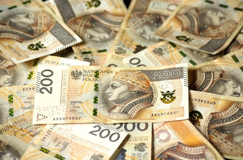 Bloomberg Polsko Jedin St t EU Kter Ust l Rok 2008 Zase Usp je bloomberg-polsko-jedin-st-t-eu-kter-ust-l-rok-2008-zase-usp-je